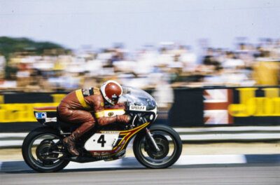 Tony Rutter Yamaha 1976 Motorcycle Racing Old Photo 3 | eBay Australia