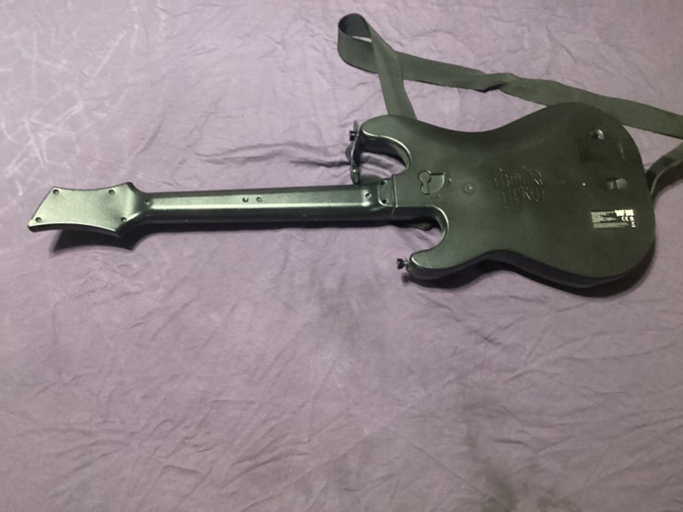 Guitar Hero Rock Band 5 White Red Octane Wireless Controller 95905.805 ...