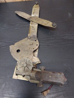 VALIANT CHRYSLER CL WINDOW REGULATOR ELECTRIC RHF | eBay Australia