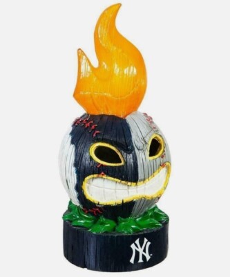 New York Yankees Lit Tiki Indoor / Outdoor 5.13"x5.13"x11.5" inches ...