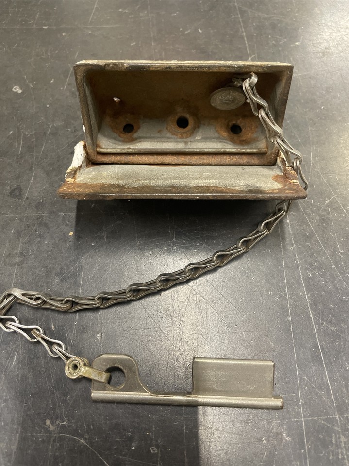 Lot of 5 Detex Guardsman Watchclock Station Box w/ 6 Keys 2, 4, 6, 8, 9 ...