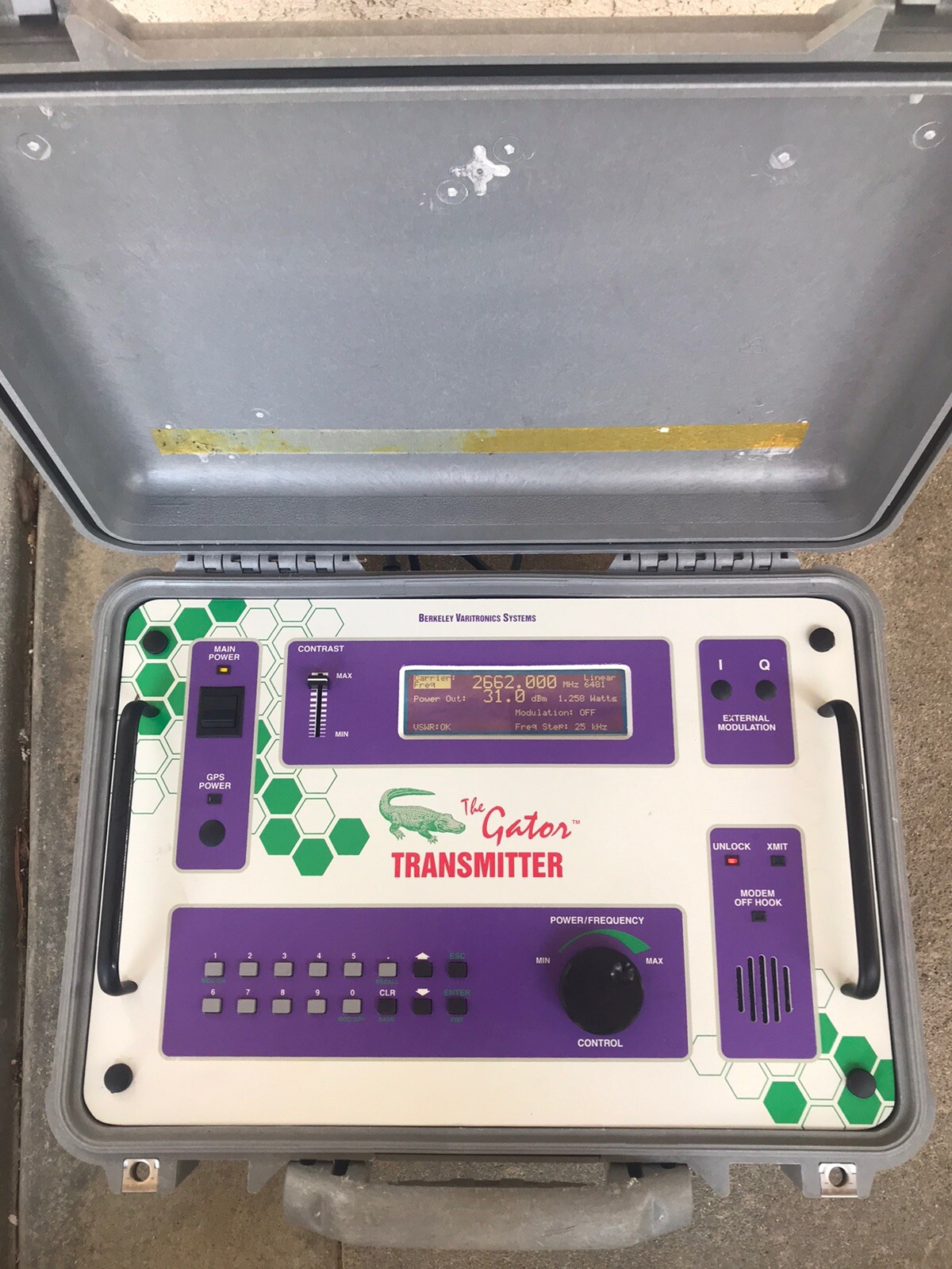 Berkeley Varitronics Systems Gator 1850-2100 MHz Portable Test ...