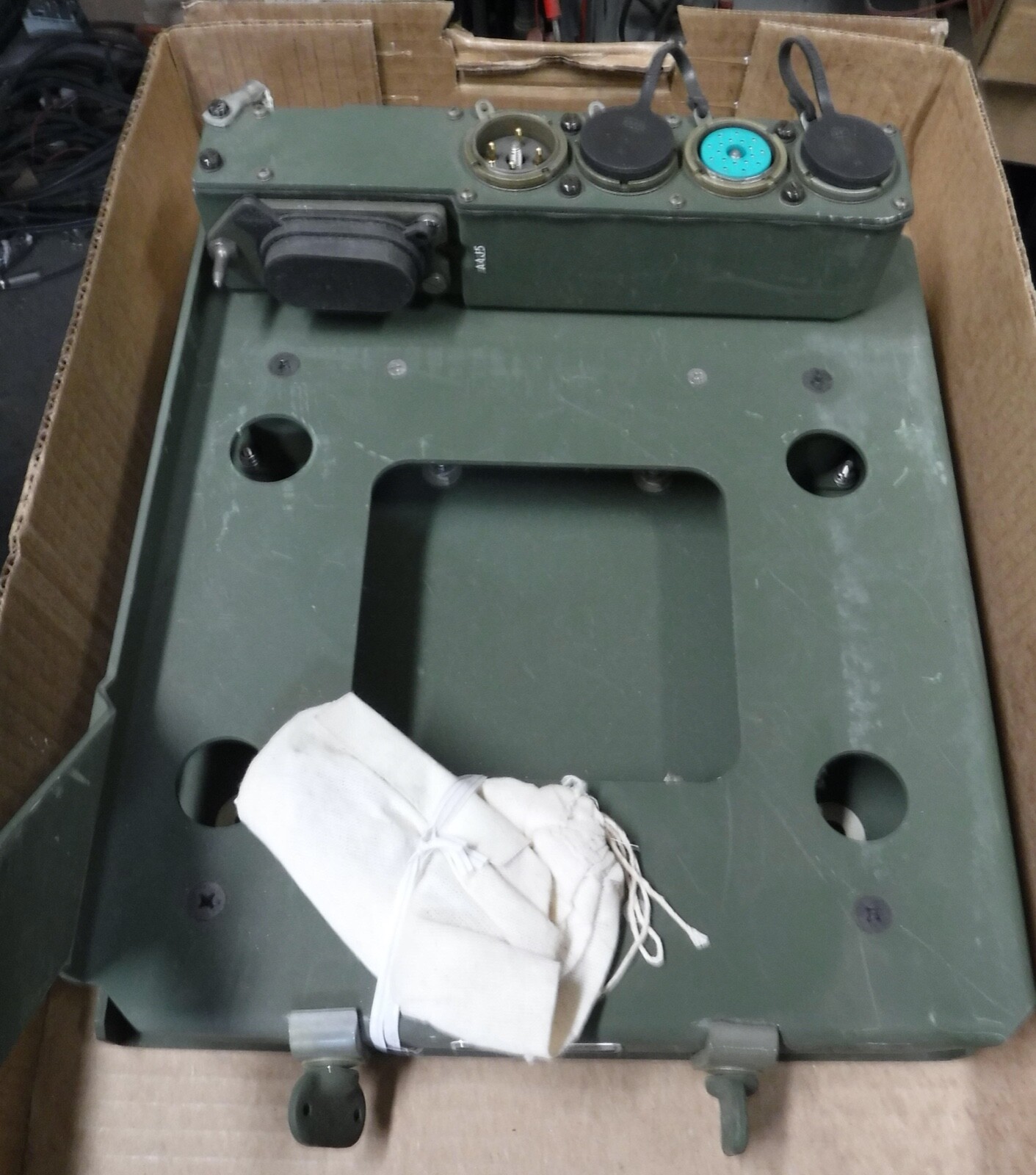 HUMVEE MT-6576/VRC HARRIS RADIO MOUNT, UNINSTALLED KIT. FREE SHIPPING ...