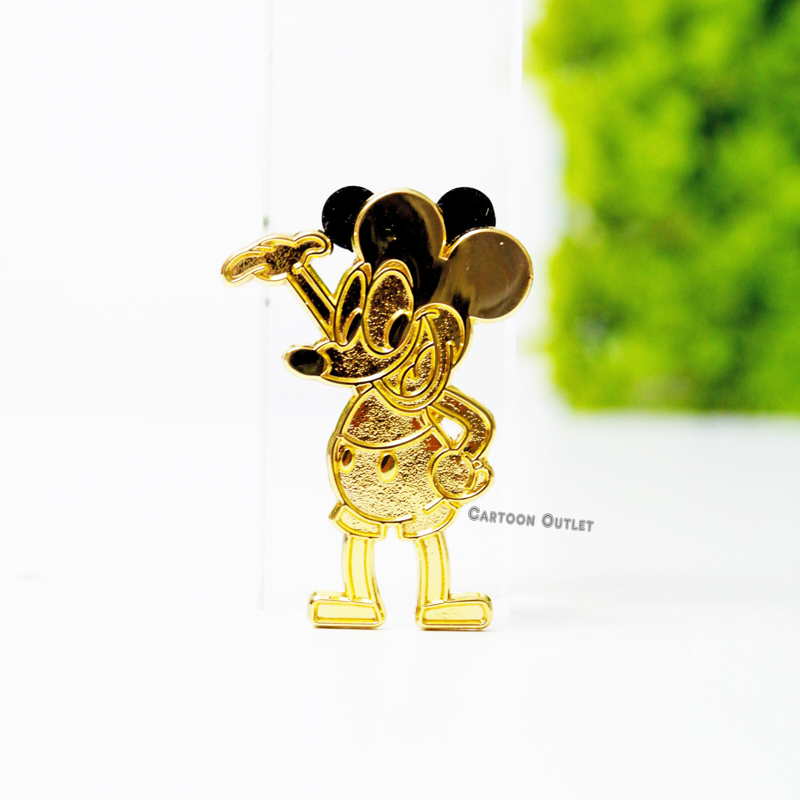 Disney Parks Mickey Mouse Gold Collectible Trading Pin Licensed ...