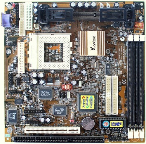 Motherboard, pcchips m748lmrt v1.3a/v1.5, at, skt 370, 1x isa, 1x pci ...