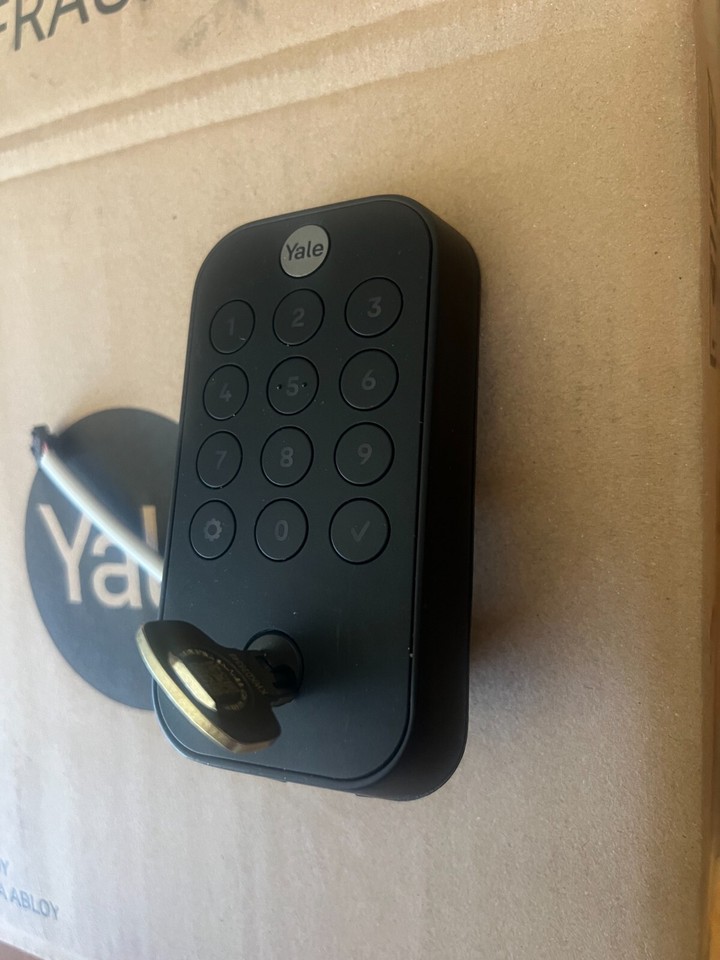 Yale YRD410 BSP Assure Lock II Smart Lock Black Suede KEYPAD & 1 KEY ...