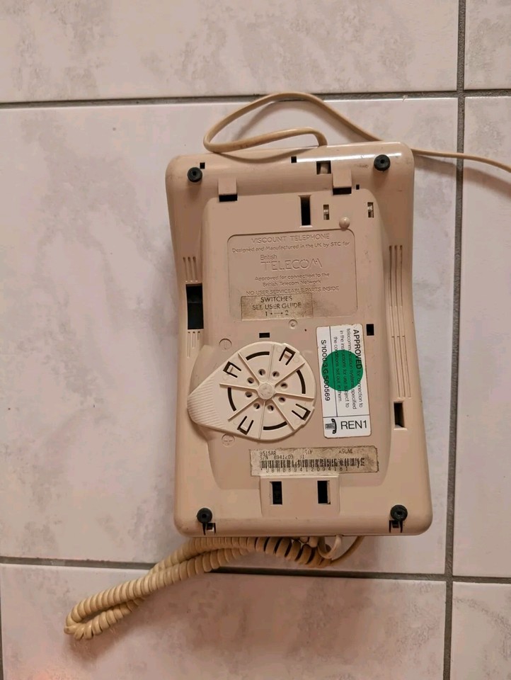 Vintage 1980s BT Viscount Home Phone Beige Classic Retro Telephone L👀K ...