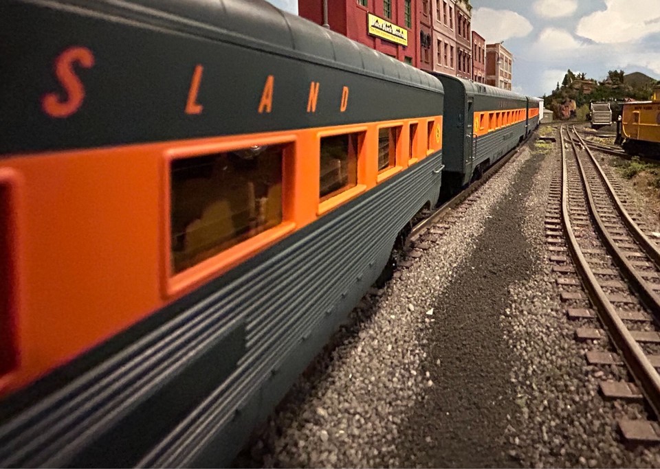 Long Island Railroad 60' Streamlined Coach 30-67709 (LIRR-7532) | eBay