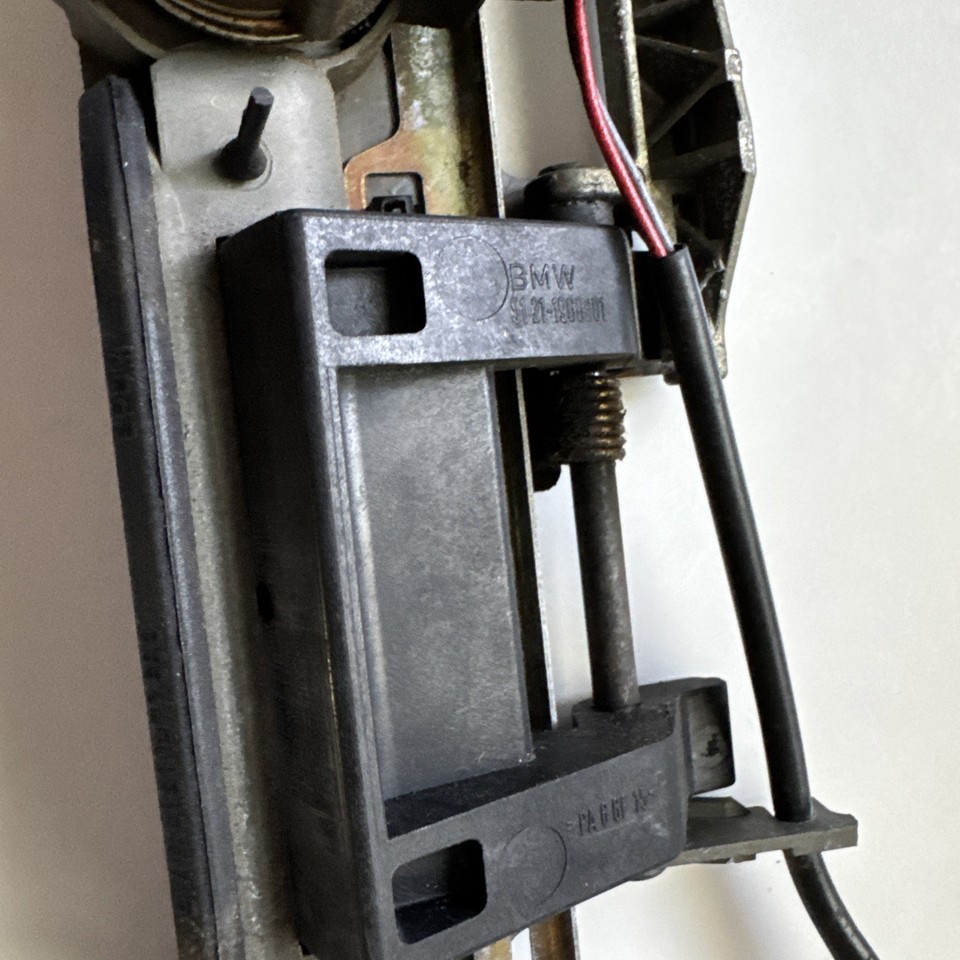 1996-2002 BMW Z3 Front Left Driver Side Exterior Door Handle 8401623 ...