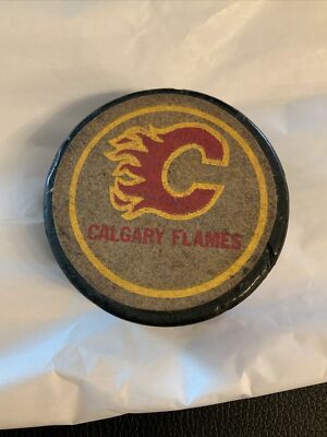 Vintage Calgary Flames cork logo Hockey Puck. NHL | eBay