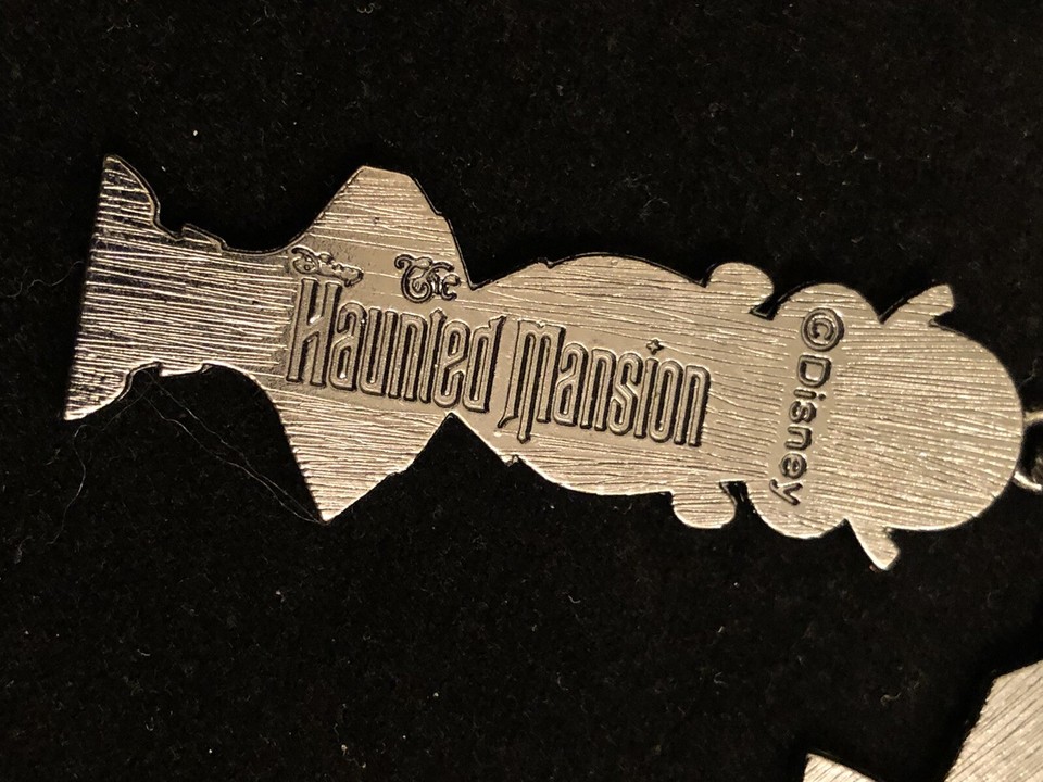 NEW DISNEY HAUNTED MANSION KEY CHAIN - 3 GHOST BUST CHARMS | eBay