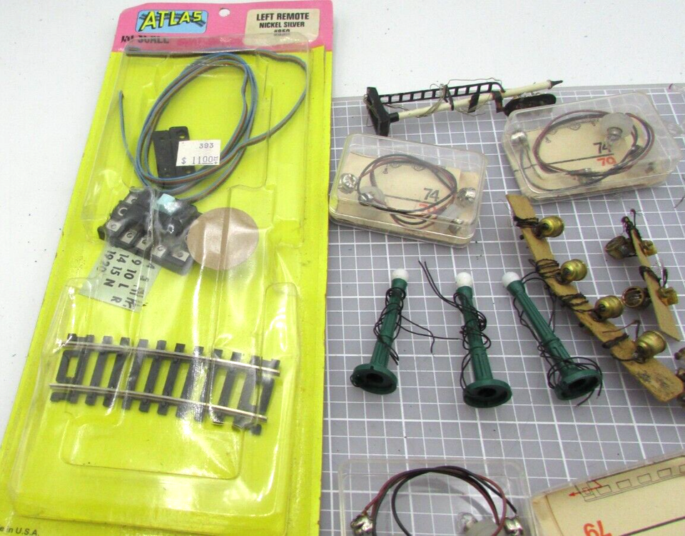 ATLAS HO SCALE WIRES SWITCHES SIGNALS & VARIOUS LOT OF MODEL TRAIN ...