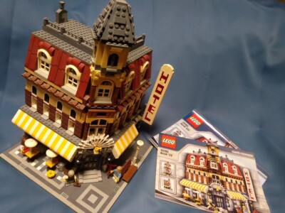 LEGO Creator Expert Modular Buildings Café Corner 10182 In 2007 Retired ...