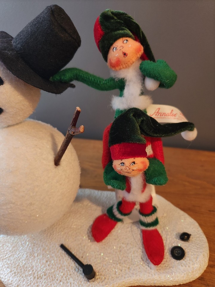 Snow Friends Elves Building Snowman, 2005 Annalee Club, Winter ...