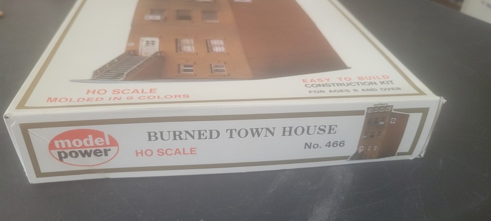 MODEL RAILROAD BUILDING structure model layout Burnt TOwn HOuse | eBay