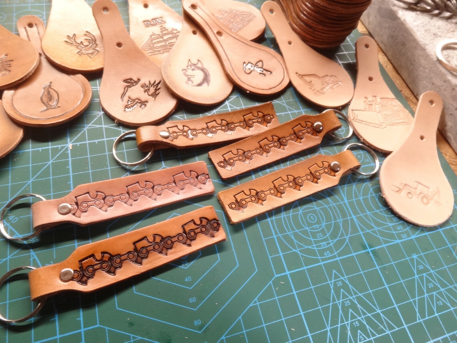 LEATHER KEYCHAIN CHAINSAW CHAIN CUSTOM HAND MADE KEY RING GIFT FOB ...