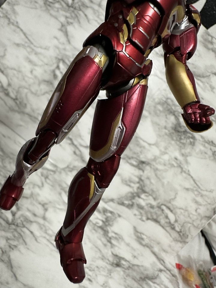 SH Figuarts Iron Man Mark 45 Action Figure Avengers Age of Ultron by ...