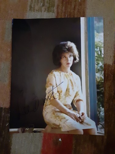 Lovely Lee Grant Signed 8x10 Photo | eBay