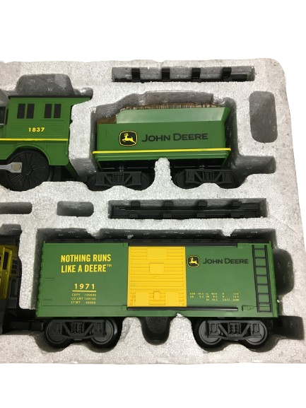 Lionel Trains John Deere Battery Powered Ready-to-Play Train Set Lights ...