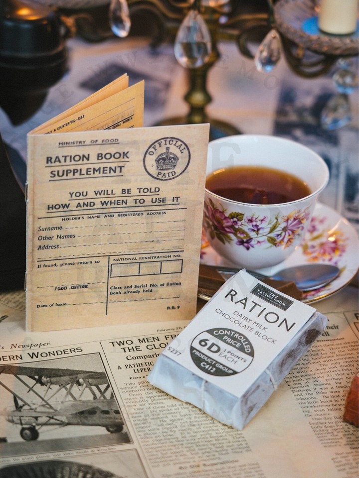 1940s-WW2-History-Replica Ration Milk Chocolate & Ration Book Set ...