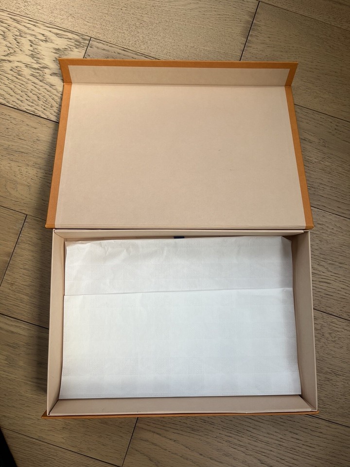 Authentic LOUIS VUITTON LV Gift Box Magnetic Empty Large Box 12x8.1x2 ...