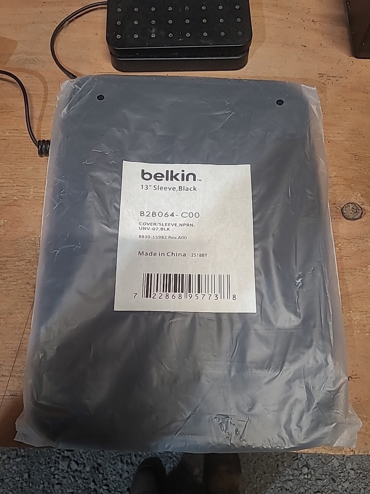 Belkin 13" Sleeve Chromebook, Laptop Case Holder With Handle Black New ...