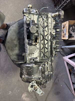 Robert Bosch Injection Pump 9 400 230 037 International 9.0 OEM | eBay