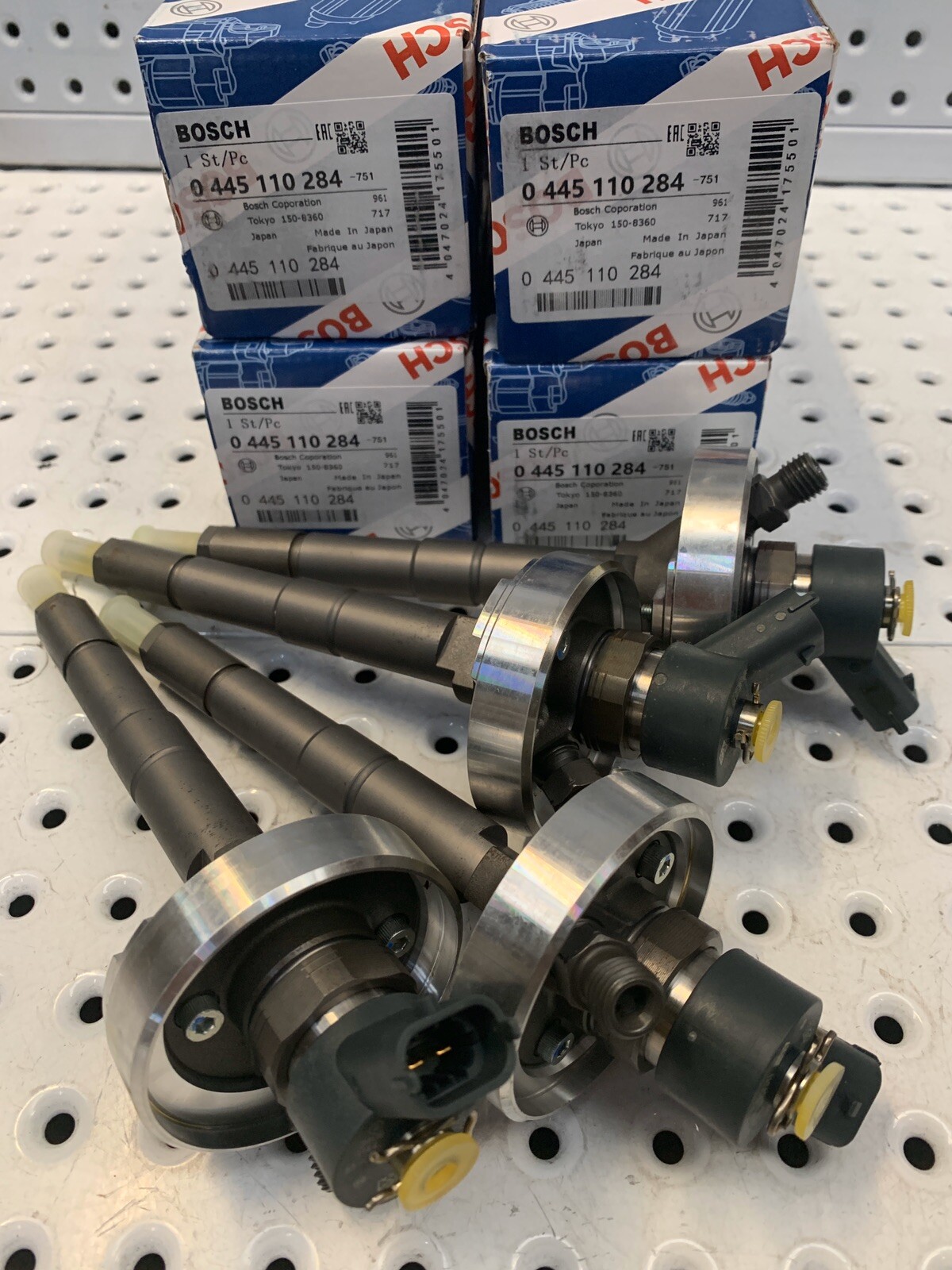 BOSCH DIESEL INJECTORS 16600MA70A 0445110168 0445110284 0445110883 INJ ...