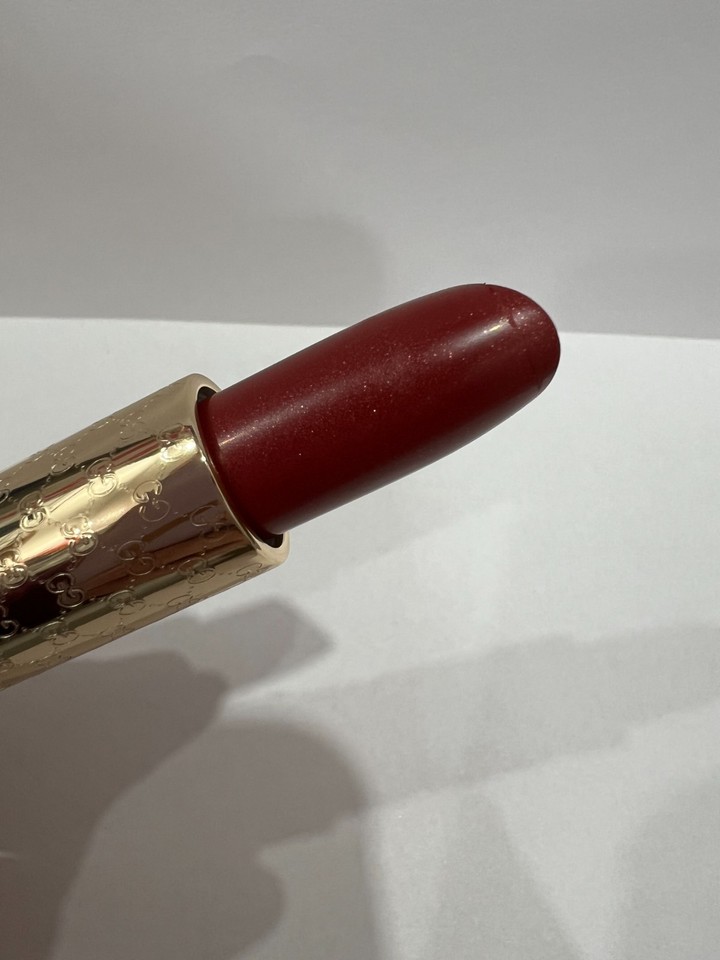 Gucci Luxurious Moisture-Rich Lipstick 3.5g --500 scarlet Glow ...