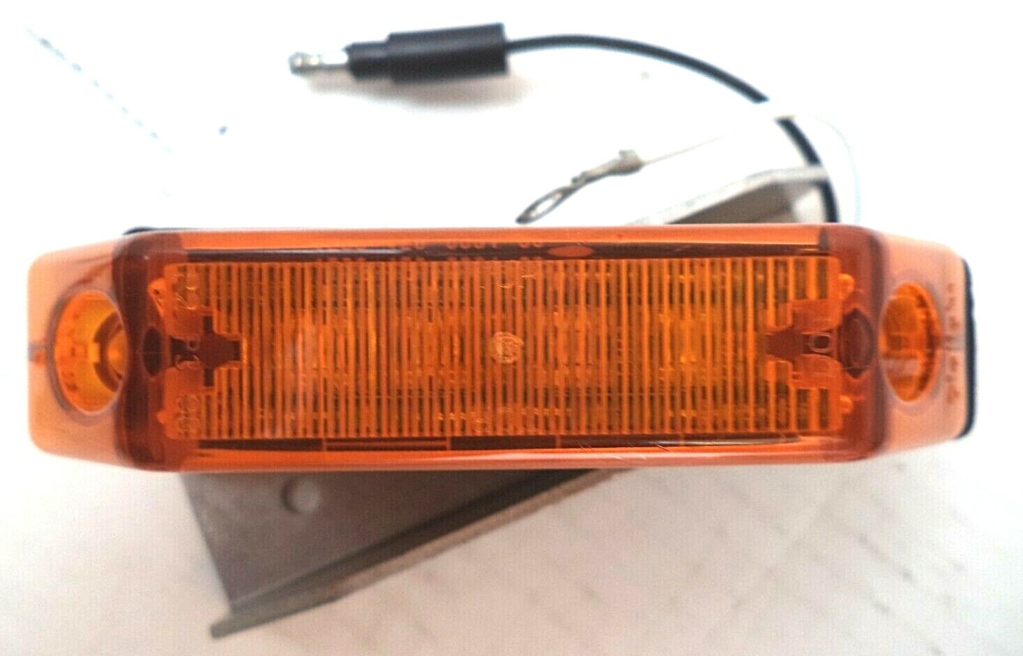Dialight 12V LED Amber Marker Light Assy, pn 15001AB811 | eBay