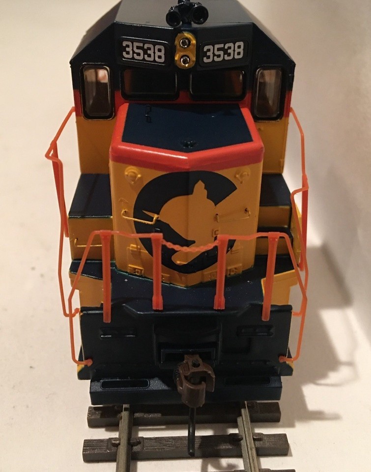 HO Athearn RTR 94158 Chessie System GP35 Diesel Locomotive C&O #3538 | eBay