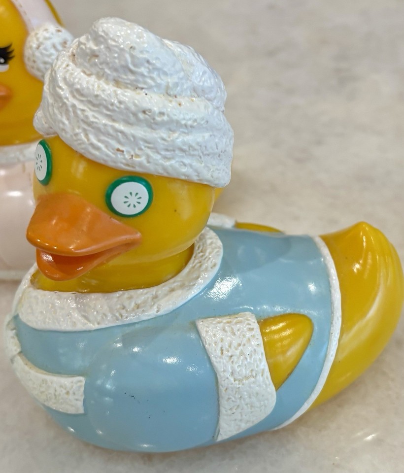 A+ Set 2 Bath Body Works Rubber Ducks Spa Robe + Ear Muffs 4x4.5 Never ...