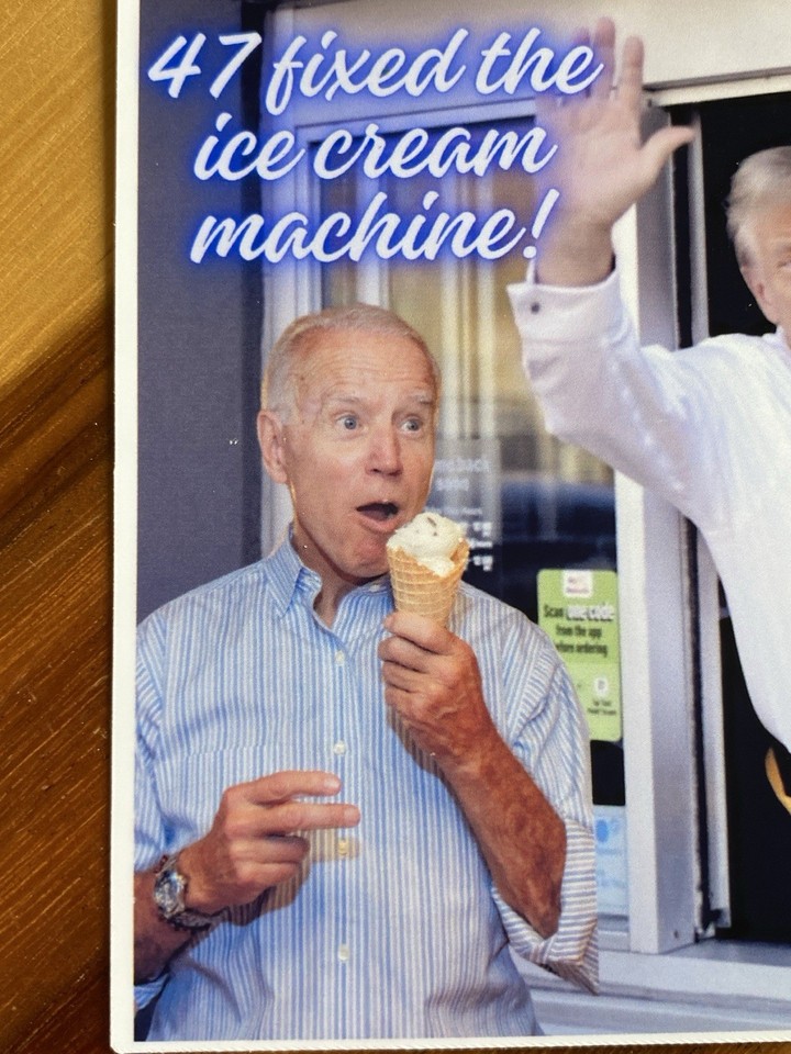 DONALD TRUMP WORKING MCDONALDS JOE BIDEN EATING ICE CREAM MACHINE IS ...