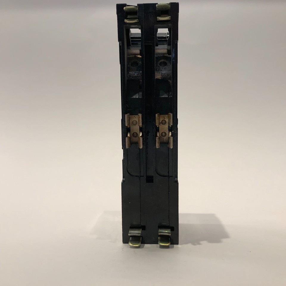 Square D Q12100 100 Amp 2 Pole Main Circuit Breaker Q1 Plug-On 240 VAC ...