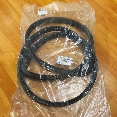 for Toyota Hilux RN30 RN40 LN30 LN40 rear windshield weatherstrip ...