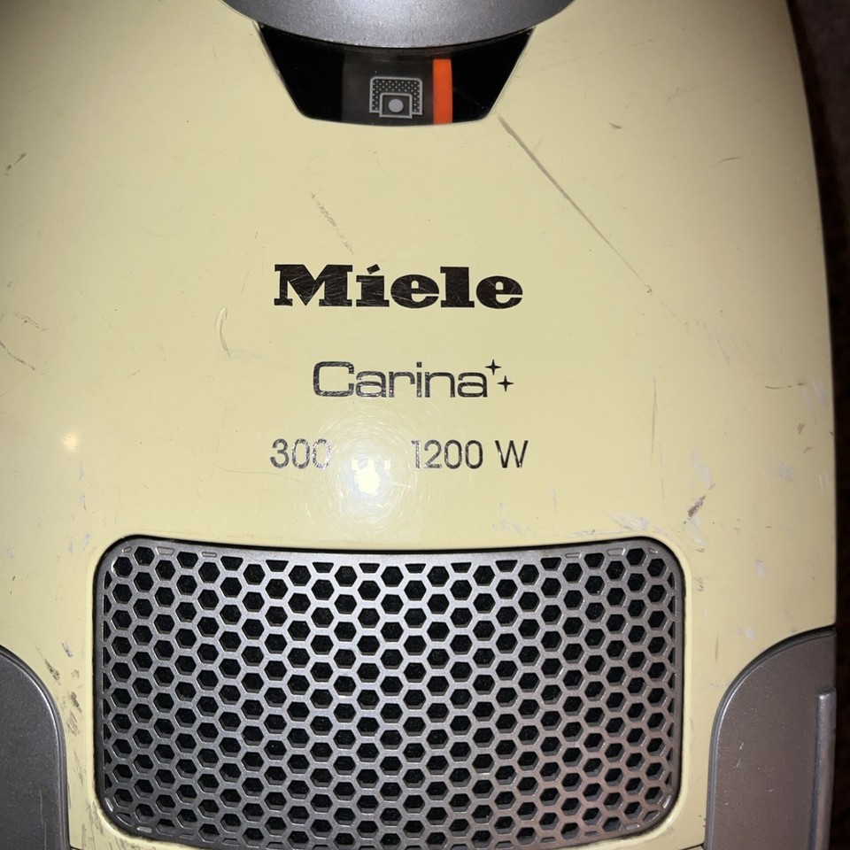 Miele Carina S4210 Adjustable Suction Power Canister Vacuum Cleaner ...