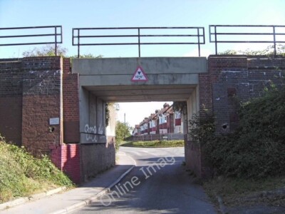 Photo 6x4 Railway bridge in Redlands Lane Fareham c2009 | eBay UK