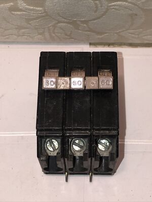 Cutler Hammer CH360 3 Pole 60 Amp 480V No Notch Metal Clip Circuit ...