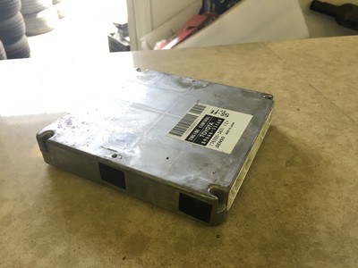 2000 01 TOYOTA CAMRY OEM ENGINE COMPUTER BOX 89666-33160 | eBay