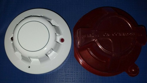 58000-500 Apollo Discovery Ionisation Smoke Detector Optional Base ...