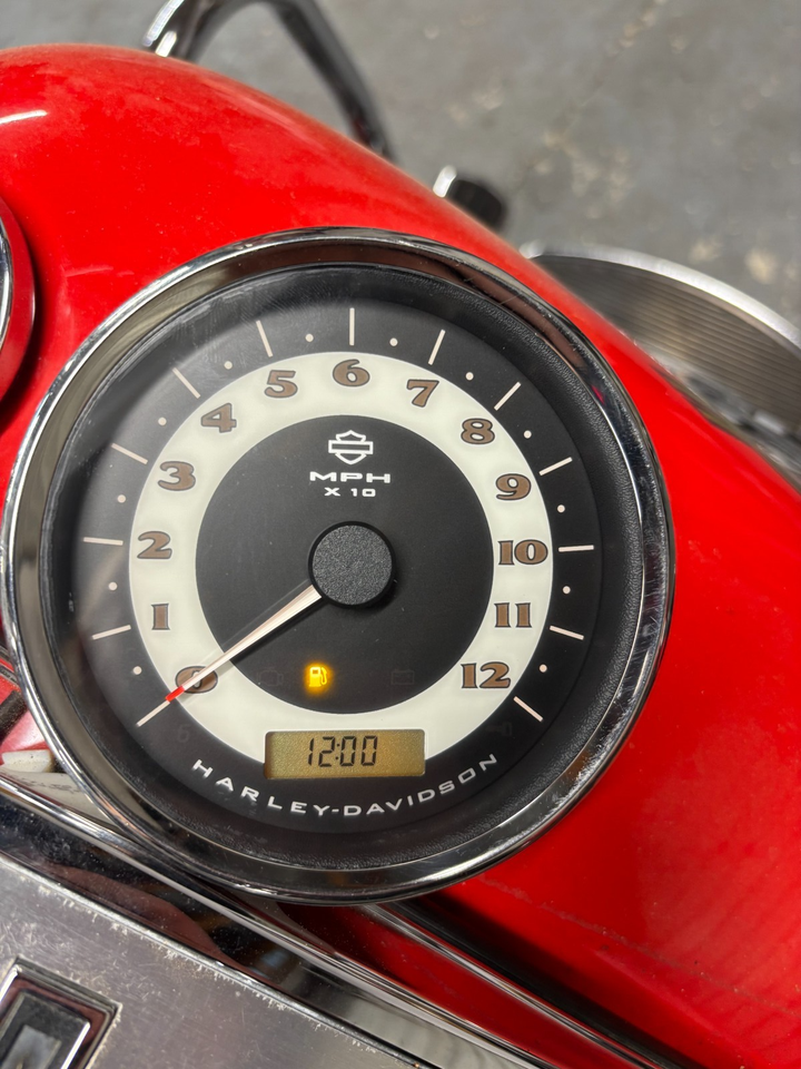 Harley Davidson speedometer speedo 05 & later softail dyna road king ...