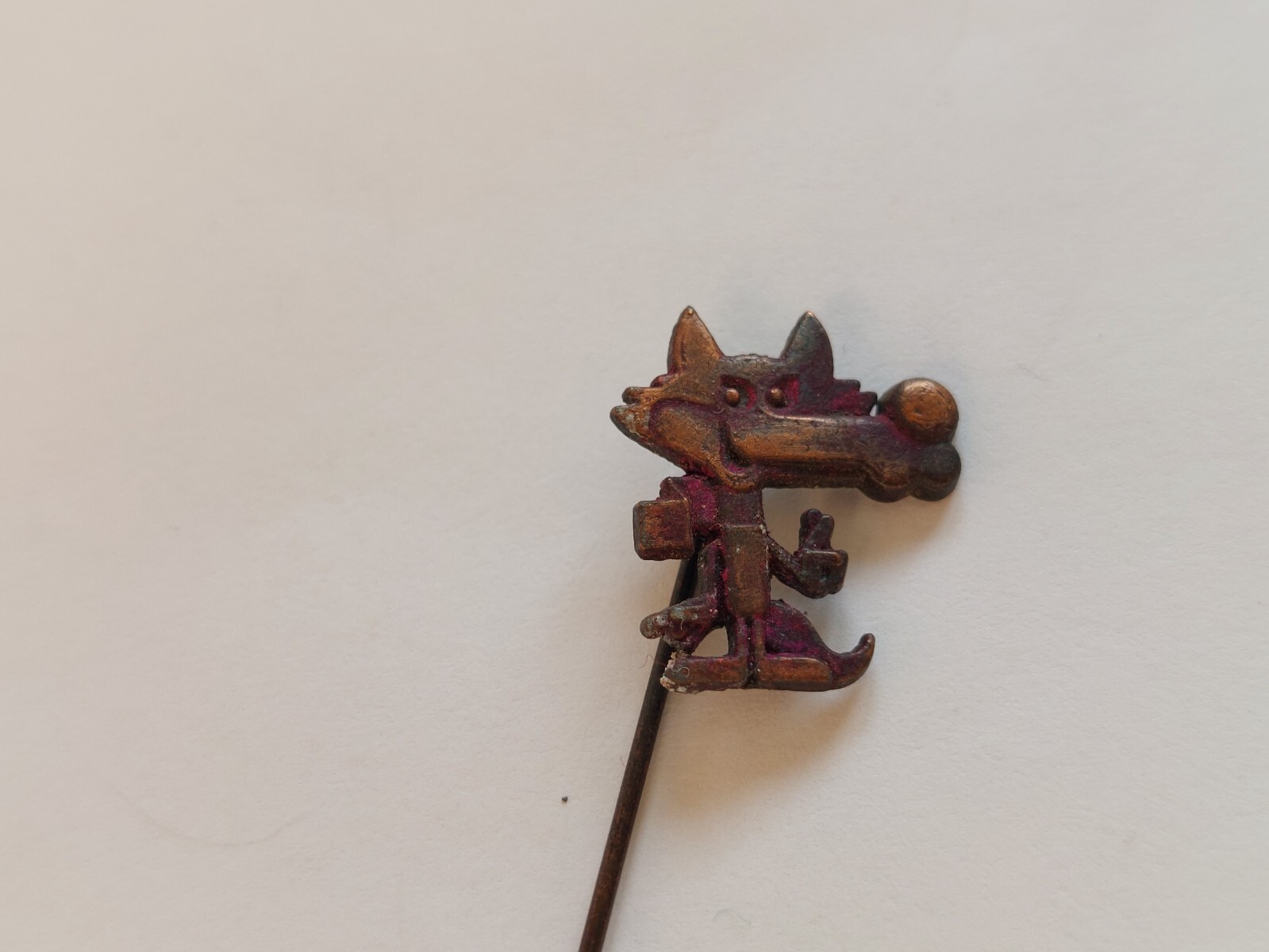 Sarajevo Olympics-1984 Mascot Vucko the wolf pin badge | eBay