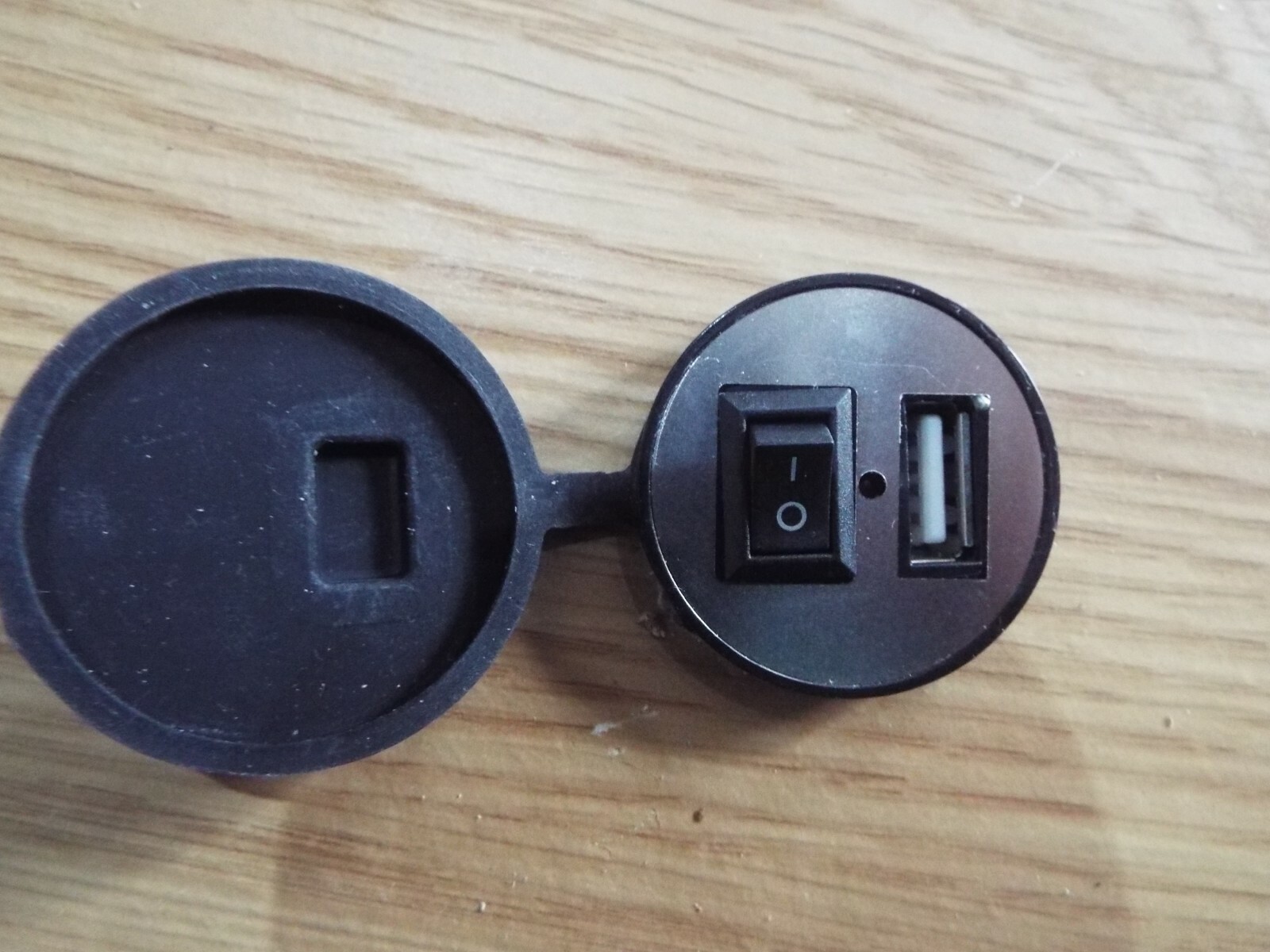 Caravan Motorhome Camper USB Socket with switch, indicator and dust cap ...