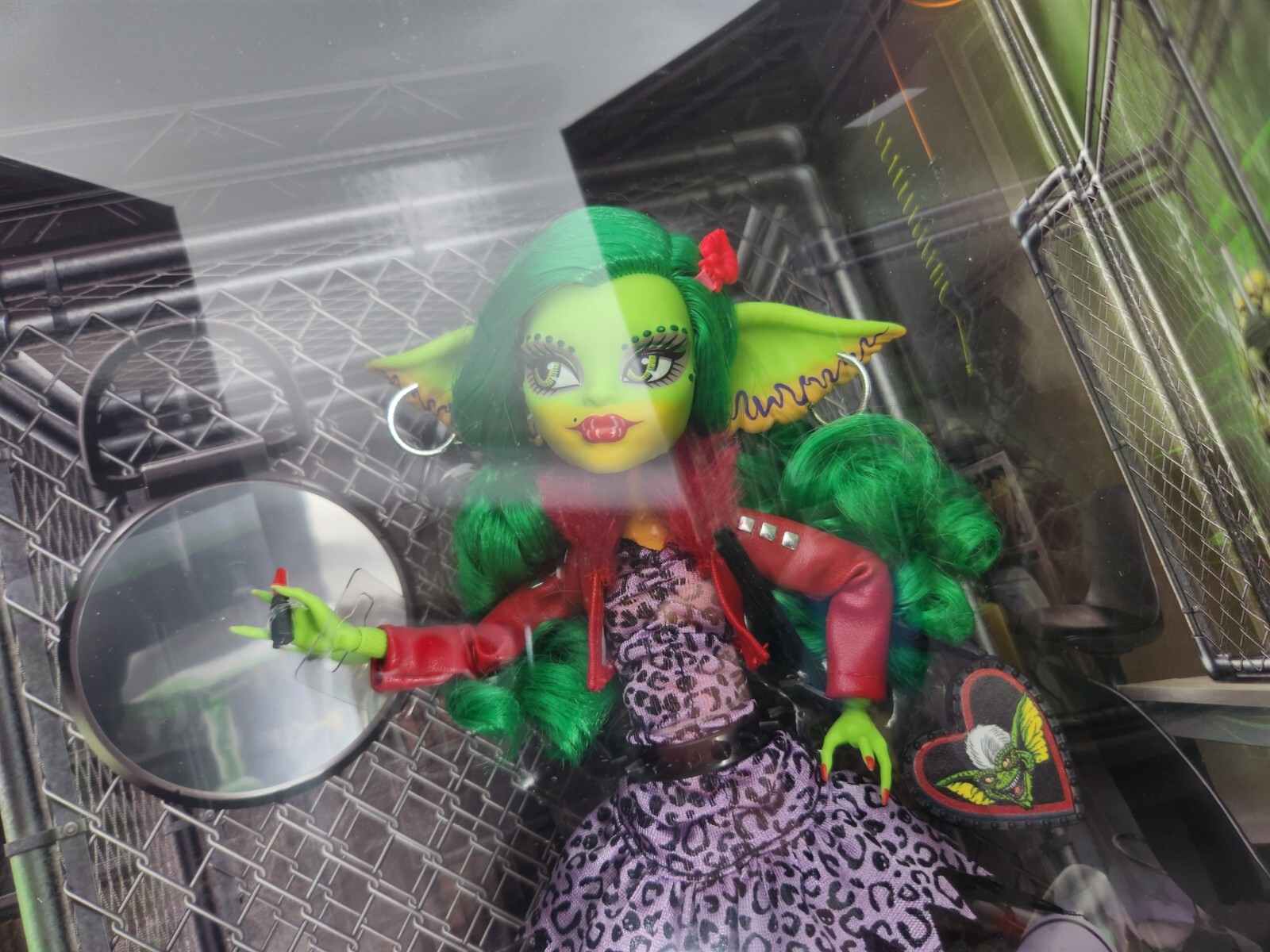 Monster High Greta Gremlins + Gizmo Doll Mattel Creations Skullector ...