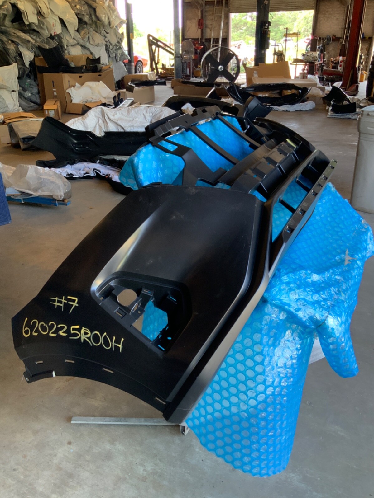 2021-2023 NISSAN KICKS S SR SV SUV FRONT BUMPER COVER PANEL OEM 62022 ...