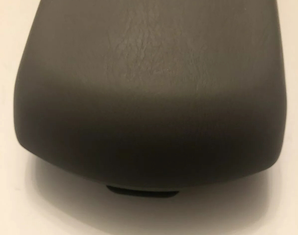 2004-2007 CHEVROLET MALIBU CENTER CONSOLE LID GREY 22666129 ORIGINAL ...