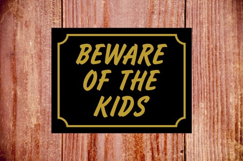 Beware of the kids sign ideal Birthday Christmas gift 9330 Fun novel ...