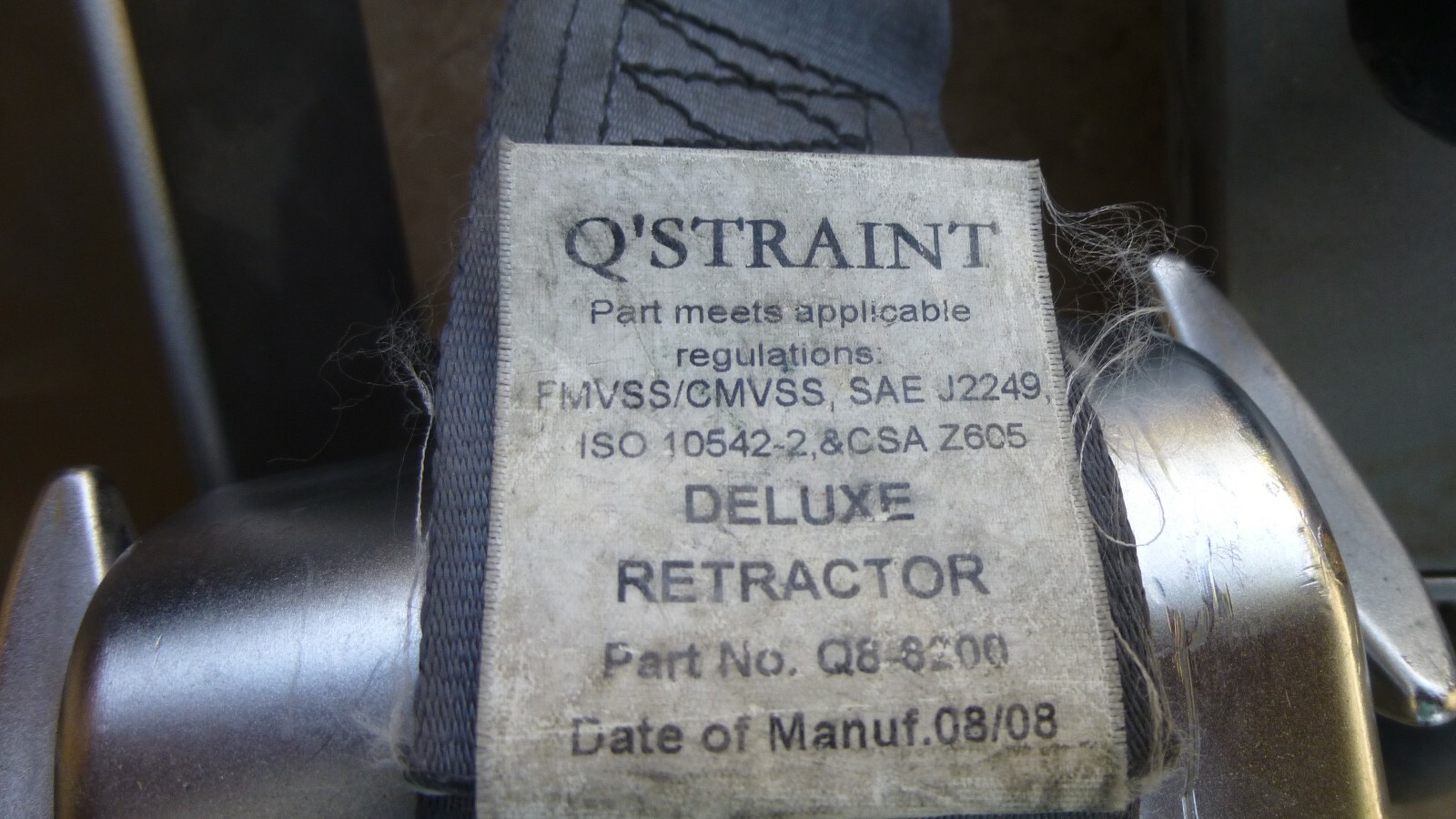 Q'Straint Q8-8200 Deluxe Retractor Seat Belt w/Advanced Restraint ...