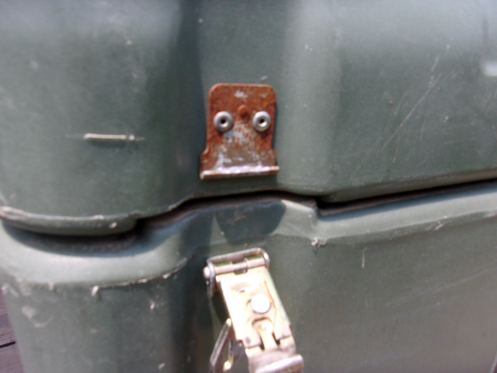 HARDIGG MILITARY STORAGE CONTAINER CASE BOX- 29x26x25 ARMY SURPLUS ...