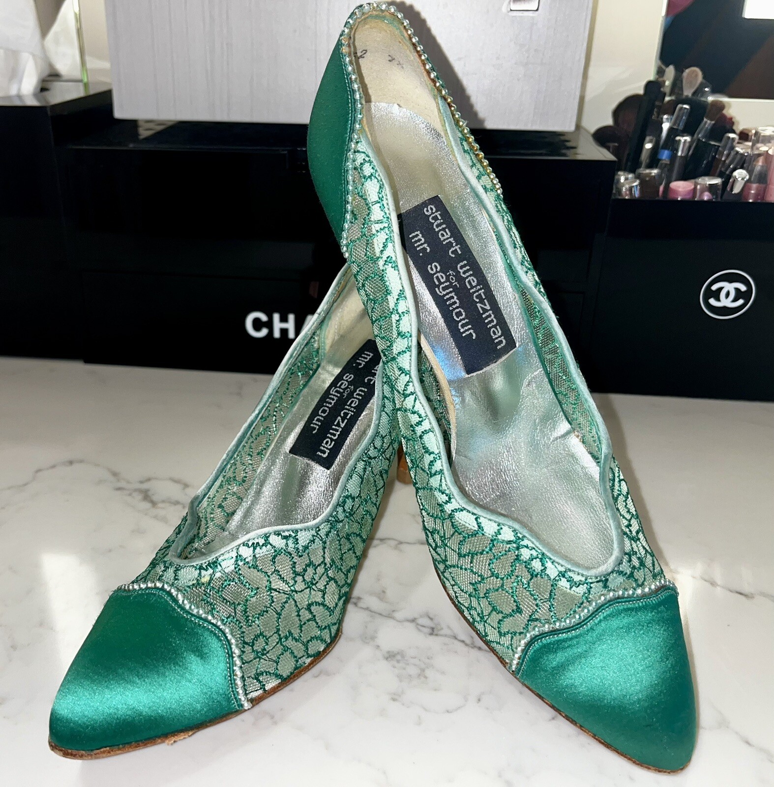 RARE VTG Stuart Weitzman for Mr Seymour GREEN LACE PE… - Gem